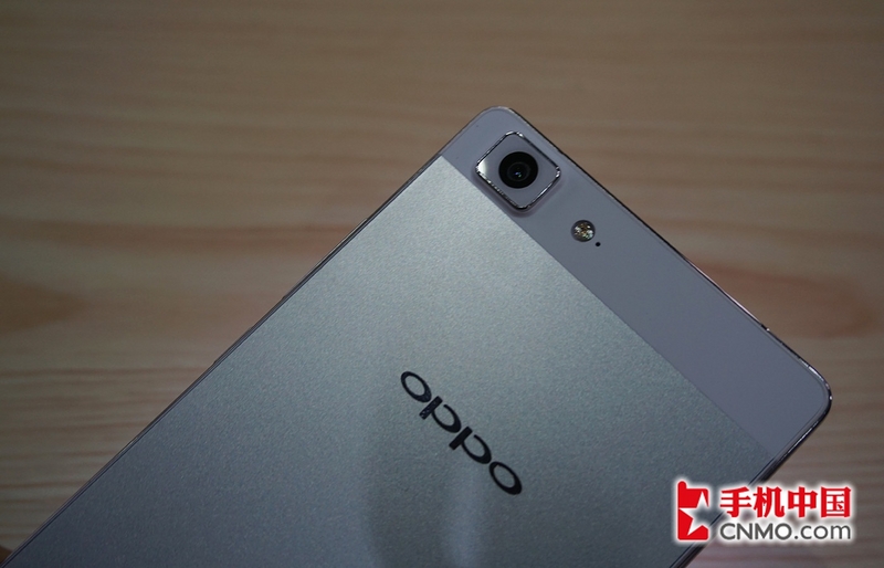 超薄手机巅峰之作上手体验 OPPO R5图赏
