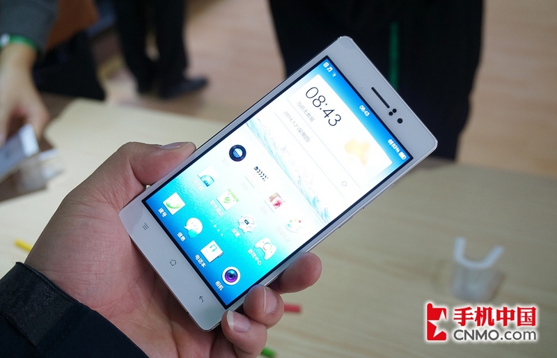 超薄手机巅峰之作上手体验 OPPO R5图赏