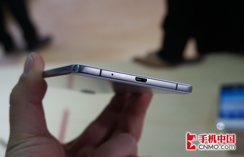 超薄手机巅峰之作上手体验 OPPO R5图赏