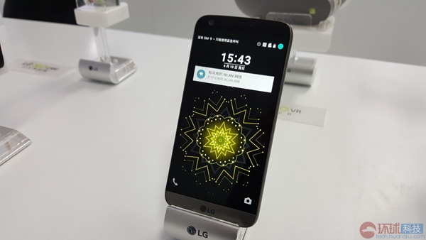 “模块化”手机LG G5登陆中国 多功能组合引关注