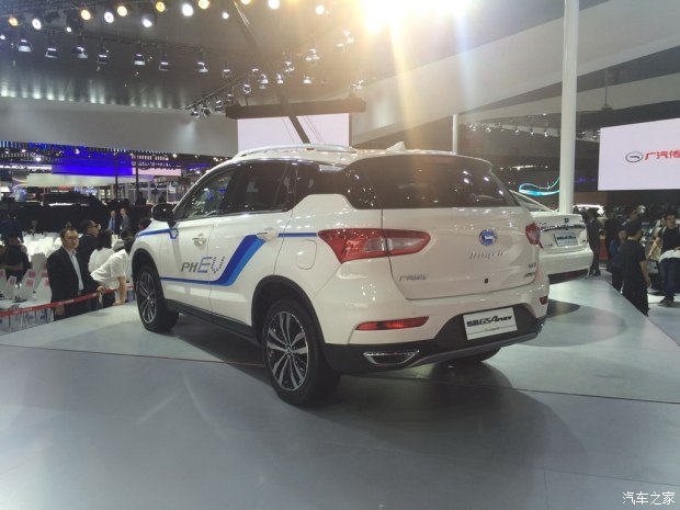 2017上海车展：广汽传祺GS4 PHEV首发