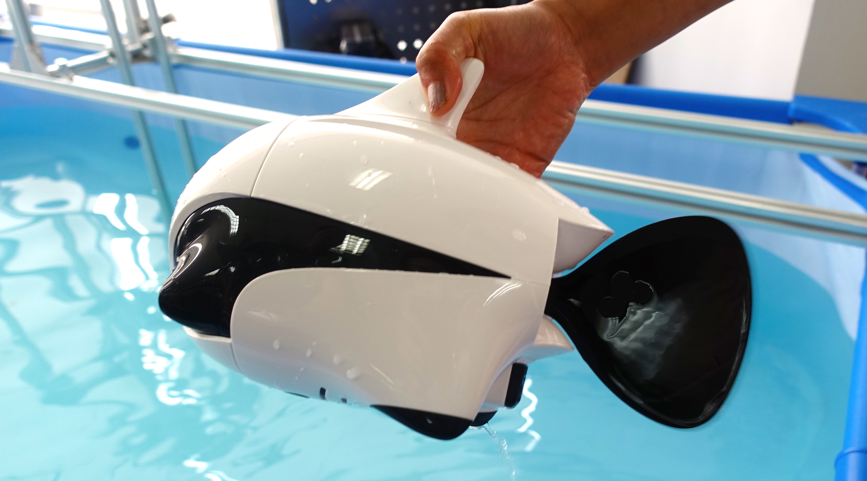 ROBOSEA 创始人熊明磊：水下无人机刚到航拍机精灵2时代