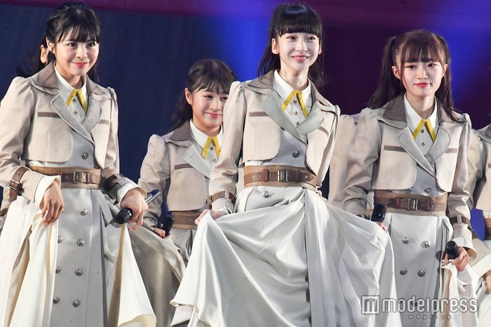 组图：NGT48武道馆开唱 观众人数突破8000