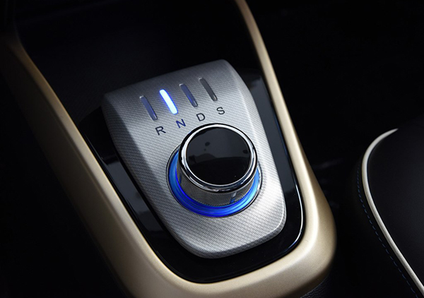 8.98万~9.88万元 长安CS15 EV400正式上市