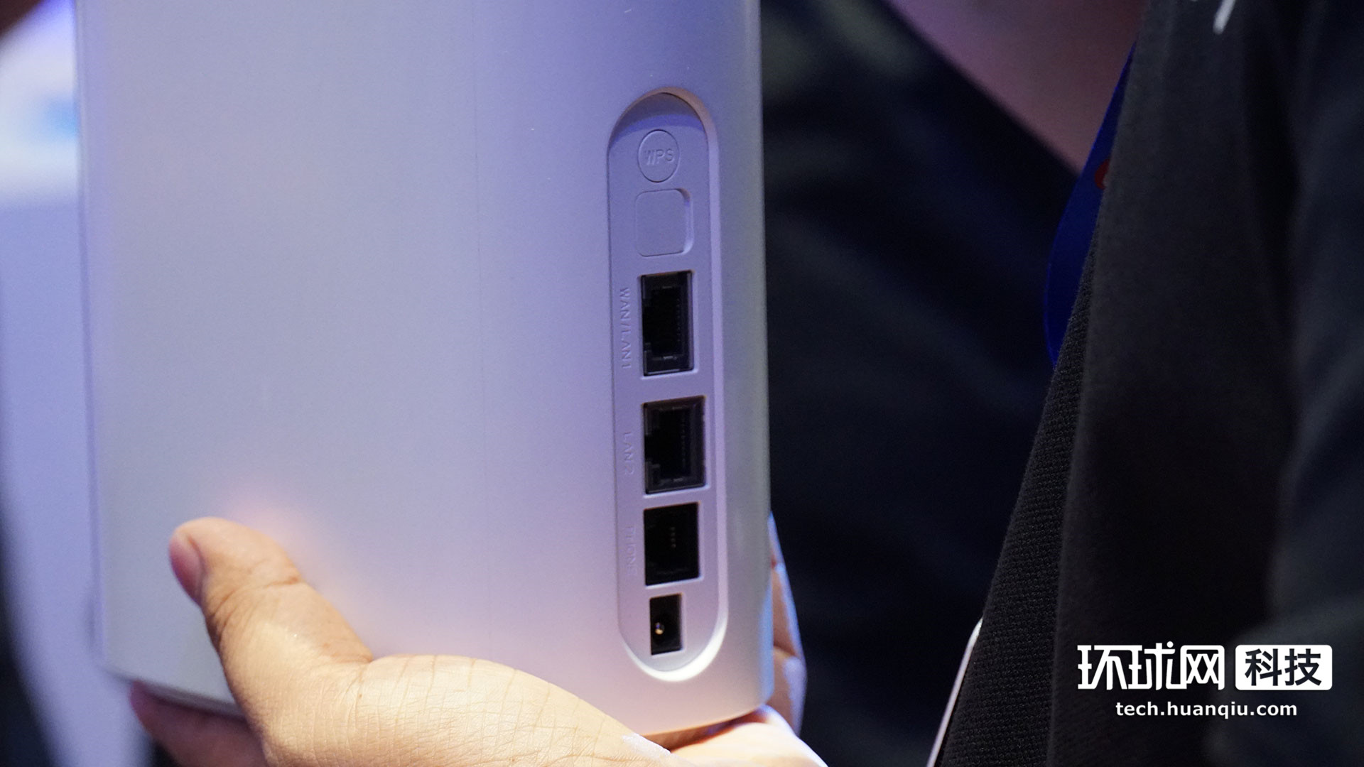 中兴通讯发布5G室内CPE产品MC801