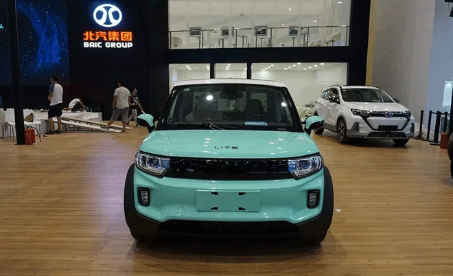 北汽新能源LITE-R300上市 配置提升